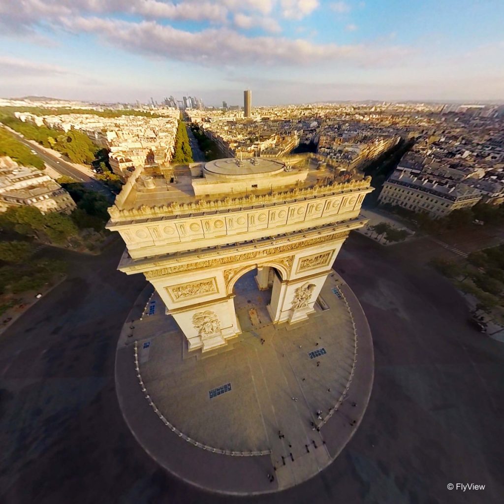 巴黎還可以這樣玩！360 度「虛擬飛行」帶妳遨遊花都美景